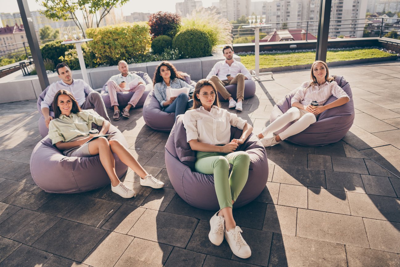 Attract and Retain Talent with Your Outdoor Workspace