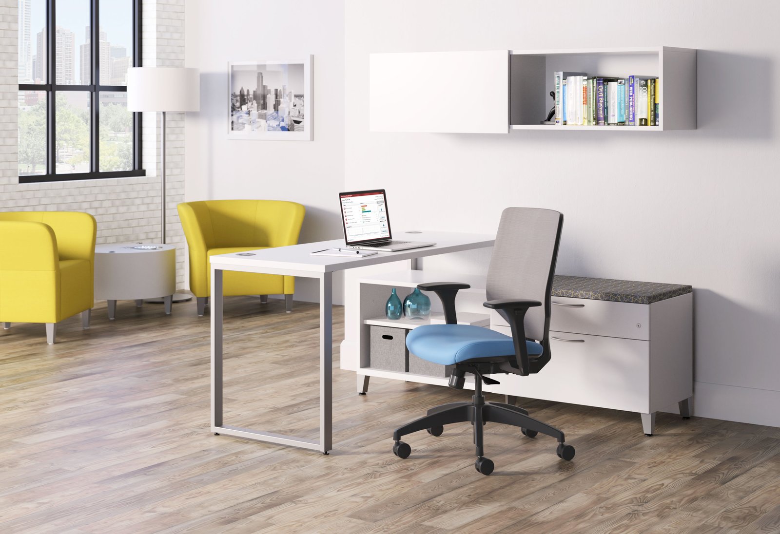5 Ways to Bring the Comforts of Home Into the Office